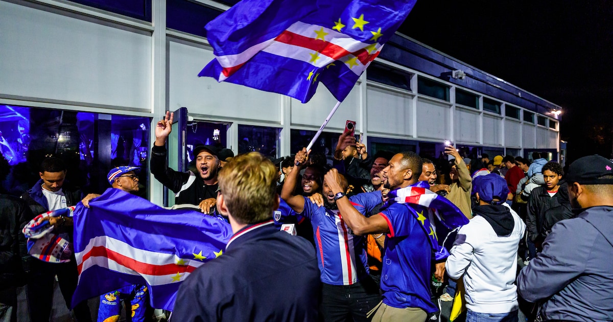Groot feest in Rotterdam, nadat Kaapverdië zich plaatst voor het WK | Rotterdam | AD.nl