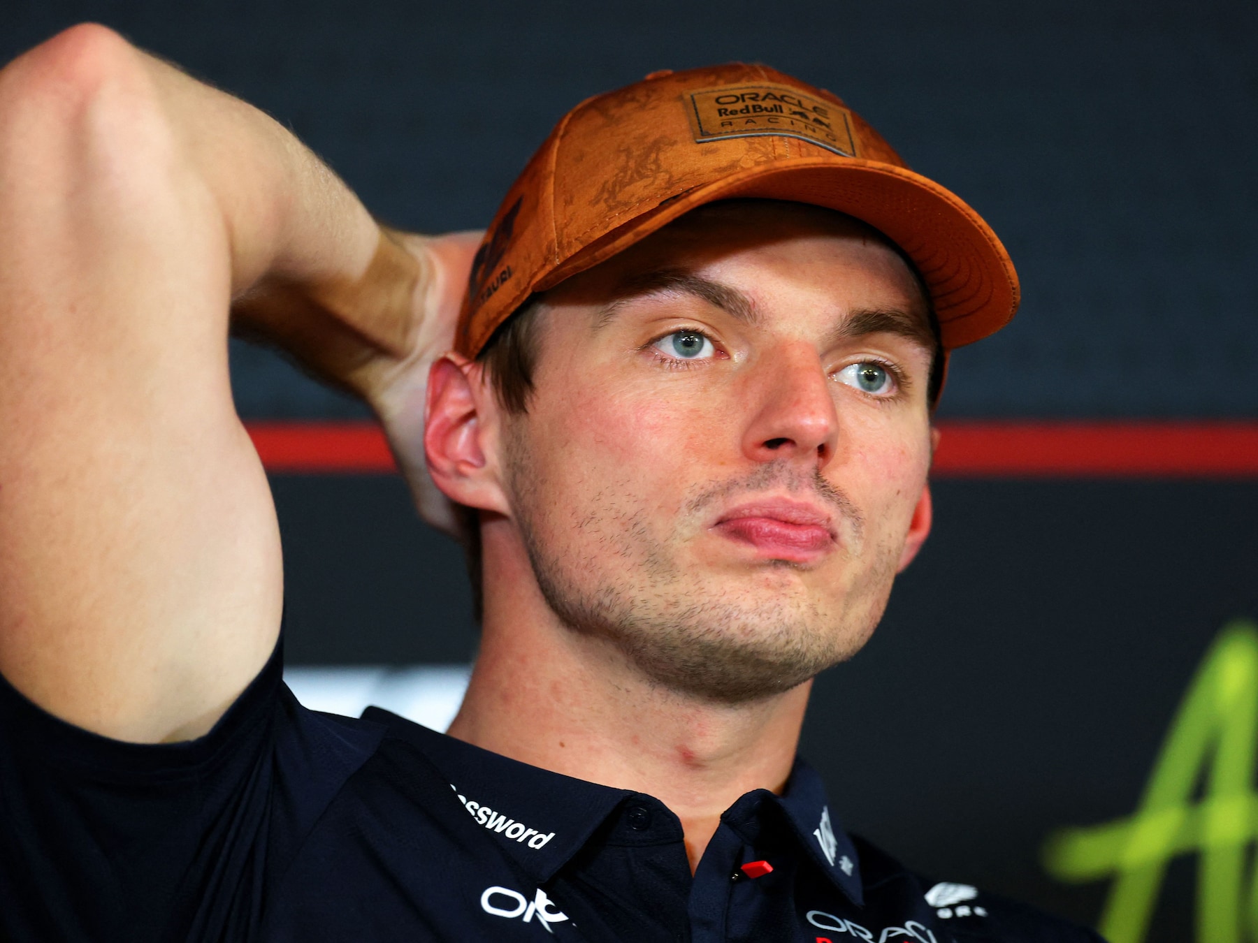 ‘Koning’ Max Verstappen wordt bejubeld in buitenlandse media: ‘Heeft de ...