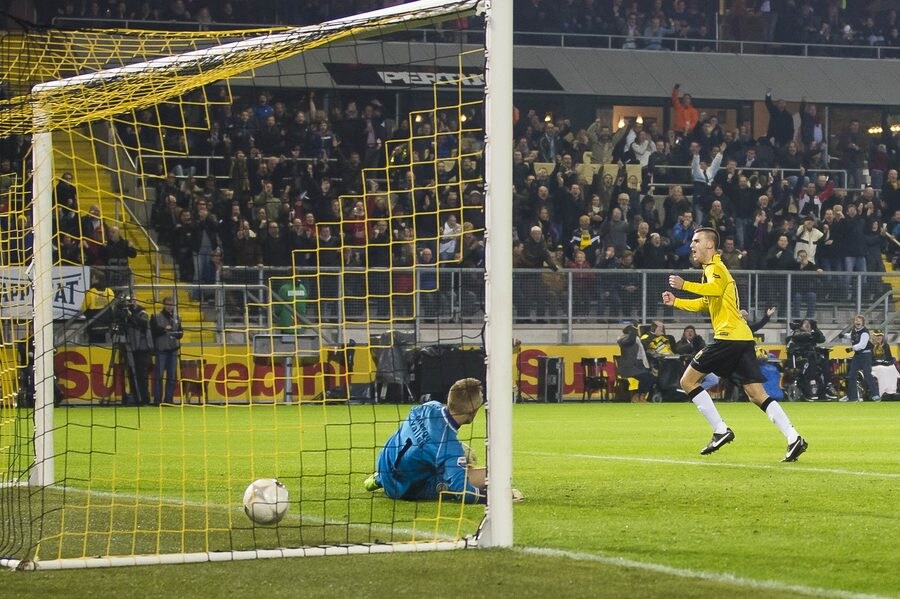 Groningen verpest 'Avondje NAC' in laatste minuut | Foto | AD.nl