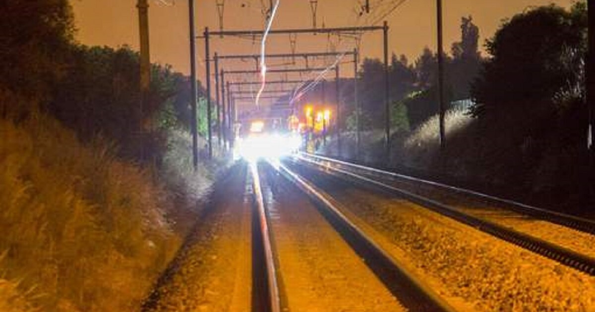 Vlaamse tiener pleegt zelfmoord na online verspreiding naaktfoto ...