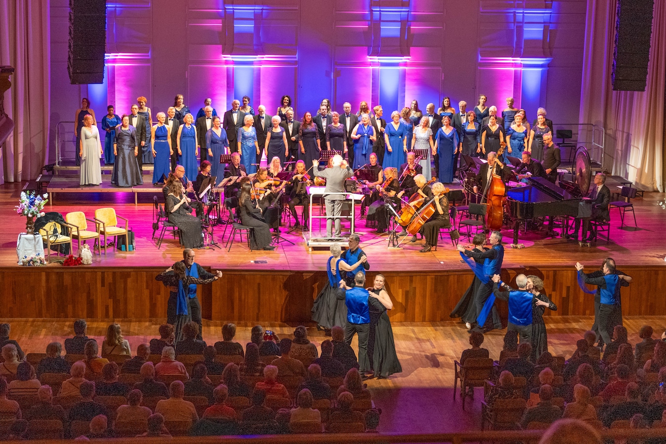 Concert in Weense sferen en Arnhemse Romy doet mee aan The Voice | Foto ...