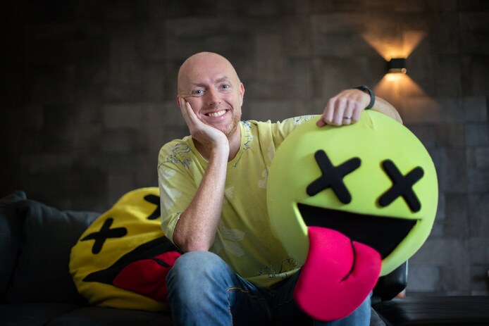 Pat B draait nog steeds ‘teringherrie’: van voetbalkantine tot ...