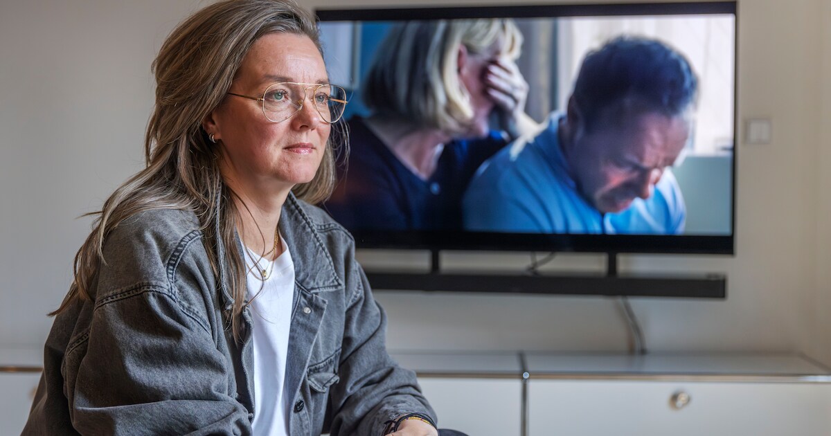 Karin zag hoe haar zoon werd bedreigd via Snapchat en greep in: ‘Wij ...