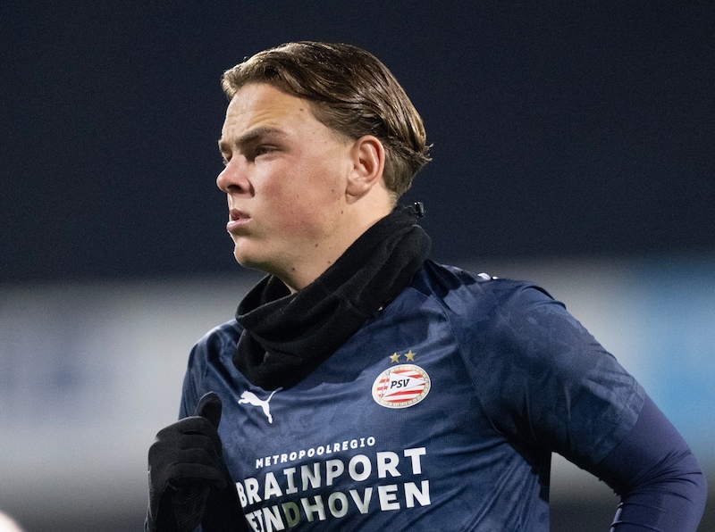 Wat gaat PSV nu doen met de vertrekkende goalgetter Robin van Duiven ...