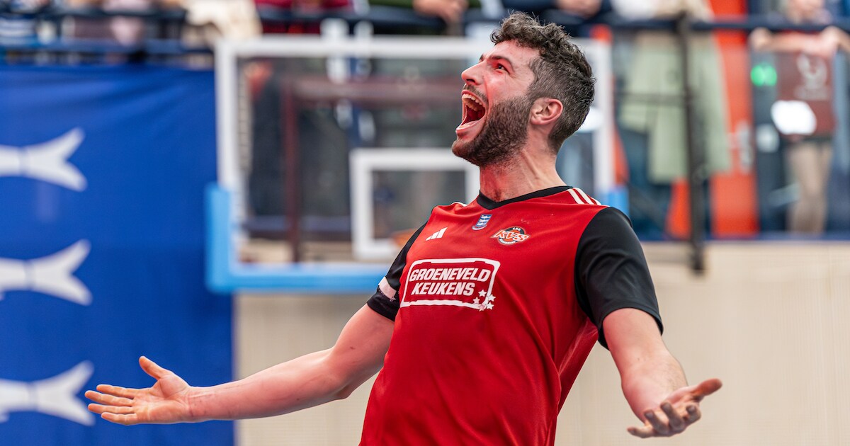 Korfballers van degradatieklant naar titelfavoriet: ‘Het team gaat voor ...