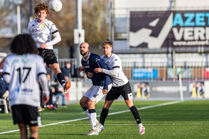 Ongeloof en frustratie bij voetballers Quick: ‘Dit schiet niet op, het ...