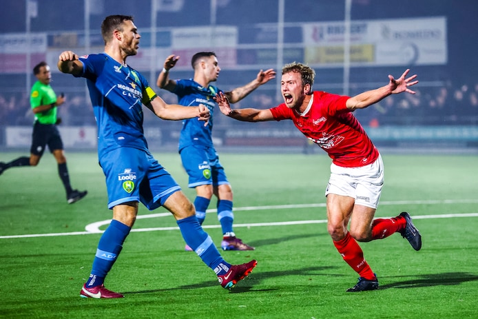 ADO komt met de schrik vrij: ploeg van Dirk Kuyt dankzij fraai doelpunt nipt langs Excelsior'31 ...