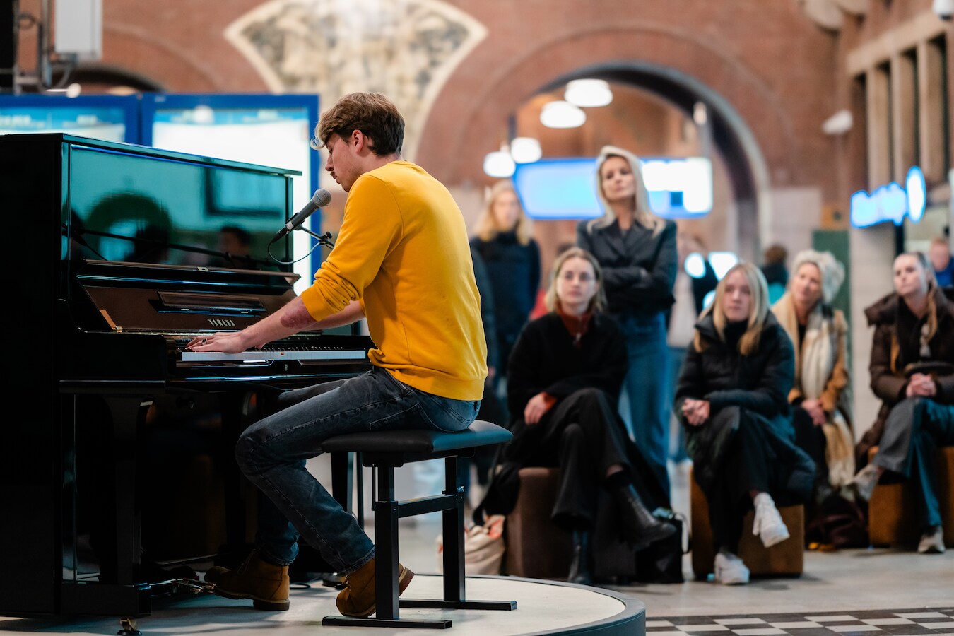 Chantal Janzen en Jan Smit verkochten snel 8100 kaartjes en ‘hadden nog ...