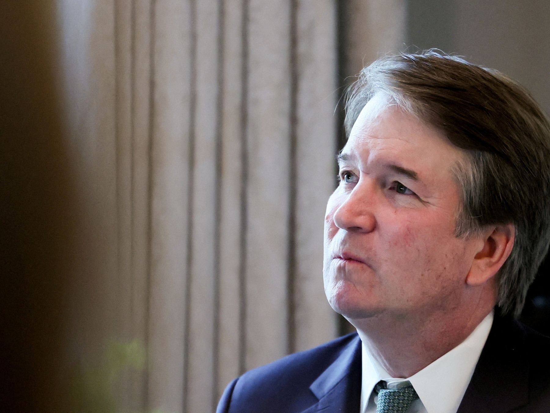 Conservatieve nieuwe president Polen wordt de baas van het leger en dat ...