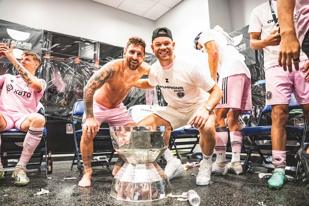 Ex-ploeggenoot van Lionel Messi traint mee bij Willem II | Tilburg | AD.nl