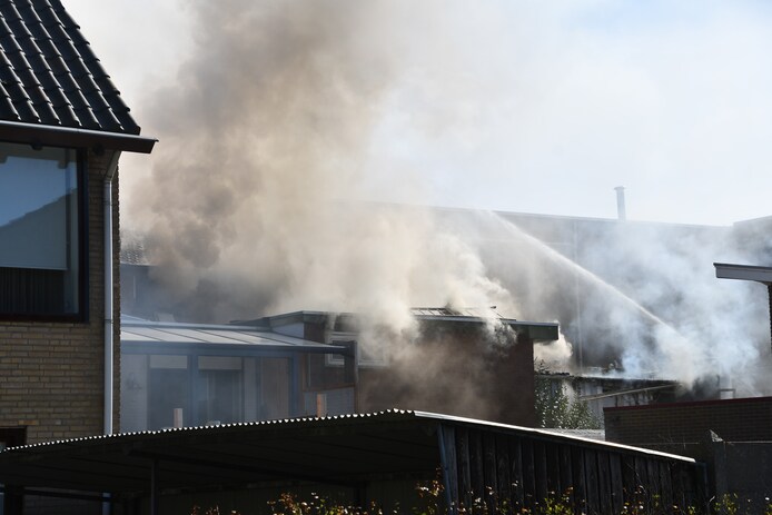 Gewonde bij uitslaande woningbrand in Axel, sein ‘brand meester’ gegeven | 112 nieuws Terneuzen ...