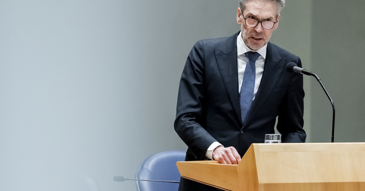 TERUGLEZEN | Wilders streng tegen Schoof: ‘Wat gebeurt hier? Er moet ...