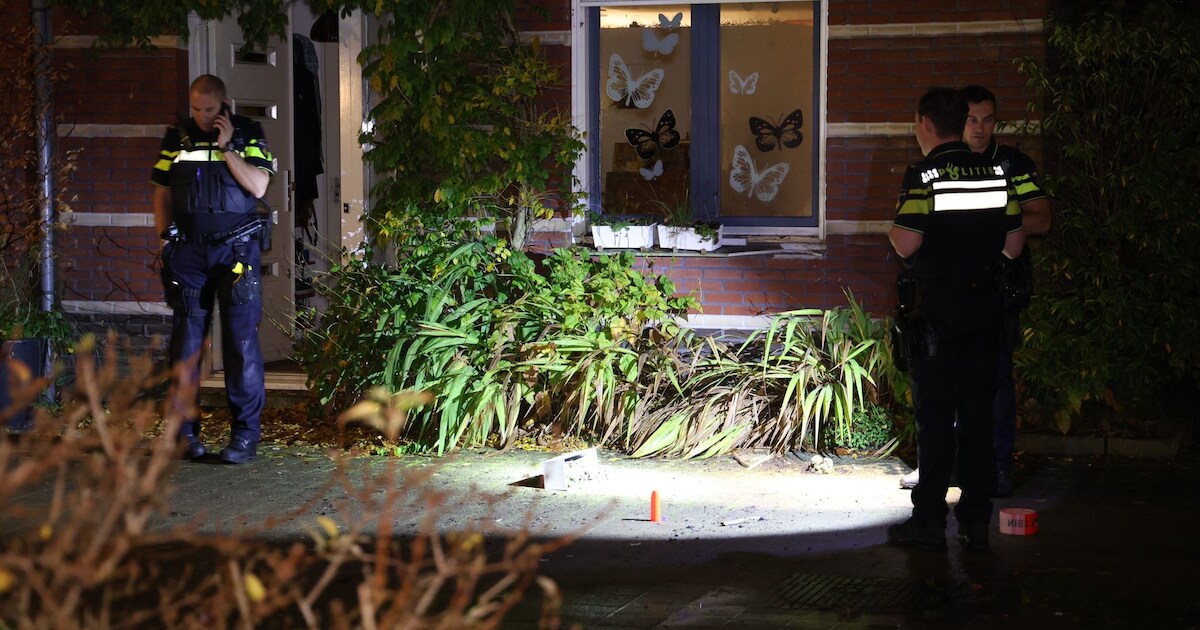 Explosief gaat af bij woning aan het J.F. Berghoefplantsoen in ...