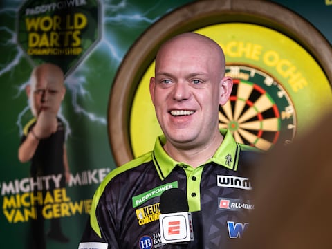 Michael van Gerwen bereidt Japanse WK-tegenstander alvast voor op Ally ...