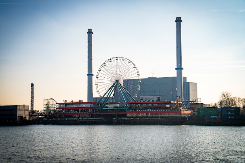 Weinig ruimte voor ‘pretpark van Noach’: Rotterdam houdt vast aan ...