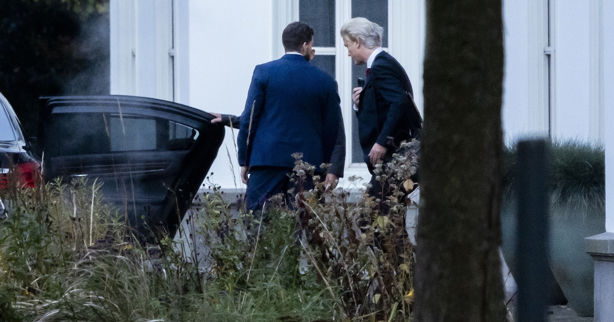 Hoe Wilders slim ontsnapt aan grappen over bananen | Politiek | AD.nl