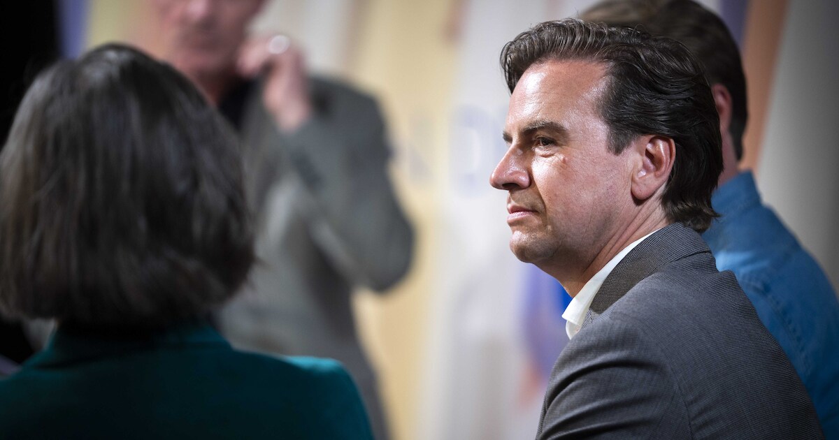 Europese liberalen boos op VVD, Malik Azmani zit klem tussen zijn twee ...