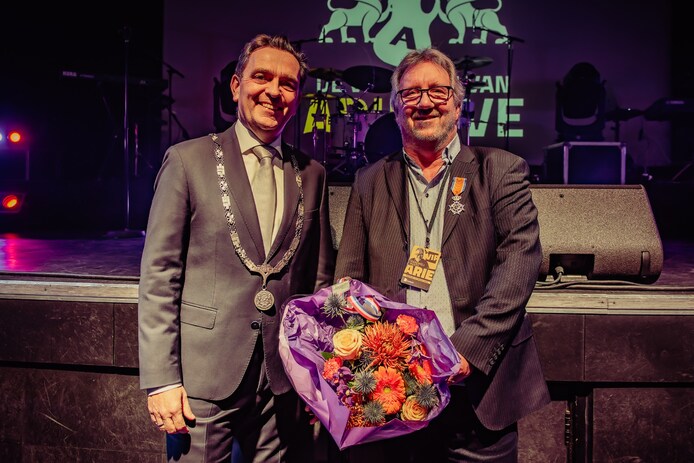 Oud-directeur Arie Verstegen nu echt weg bij poppodium Boerderij, mét ...