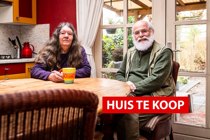 Herman en Corrie verkopen hoekwoning met groot bijgebouw om huis voor ...