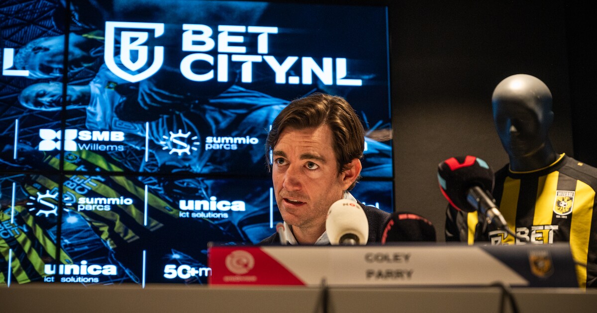 KNVB kijkt met wakend oog naar Vitesse: Coley Parry trekt mogelijk nog ...