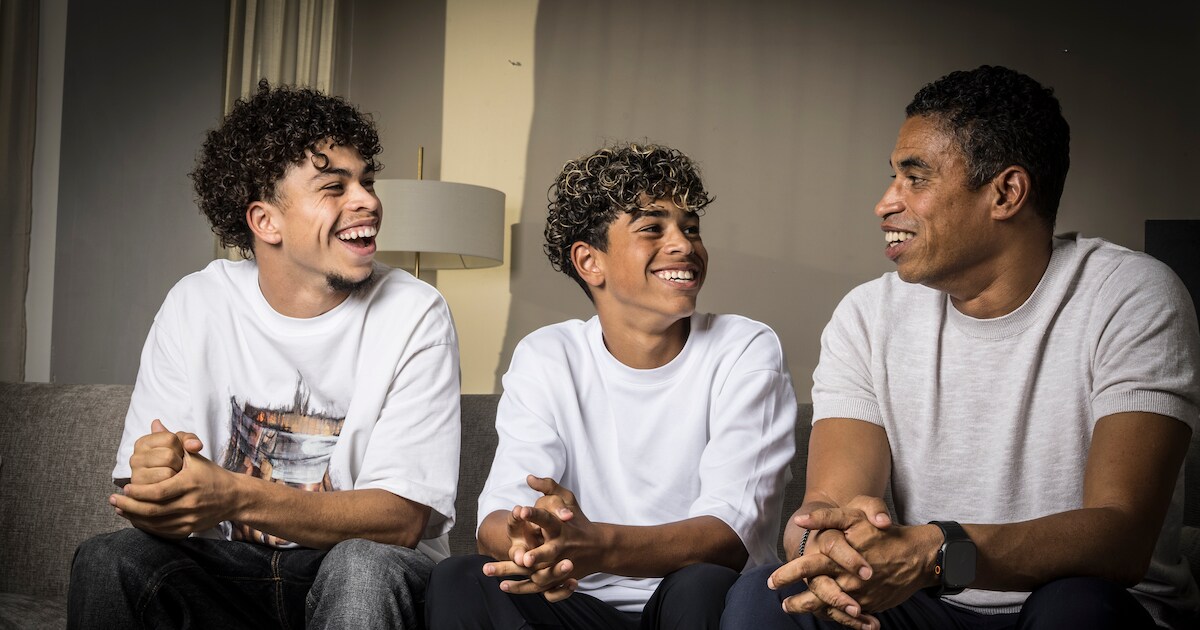 Vader coach, zoon debuteert, broertje droomt groot: bij de familie ...