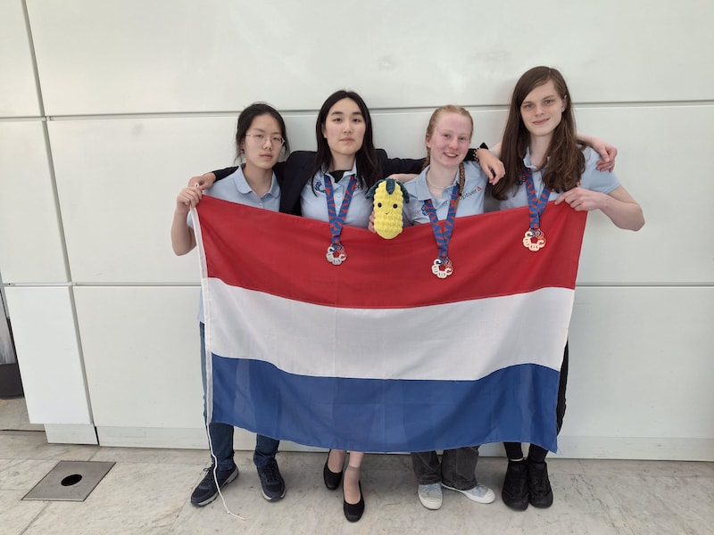 Hengelose Fenne Meijer (18) wint zilver op wiskundewedstrijd | Regio ...