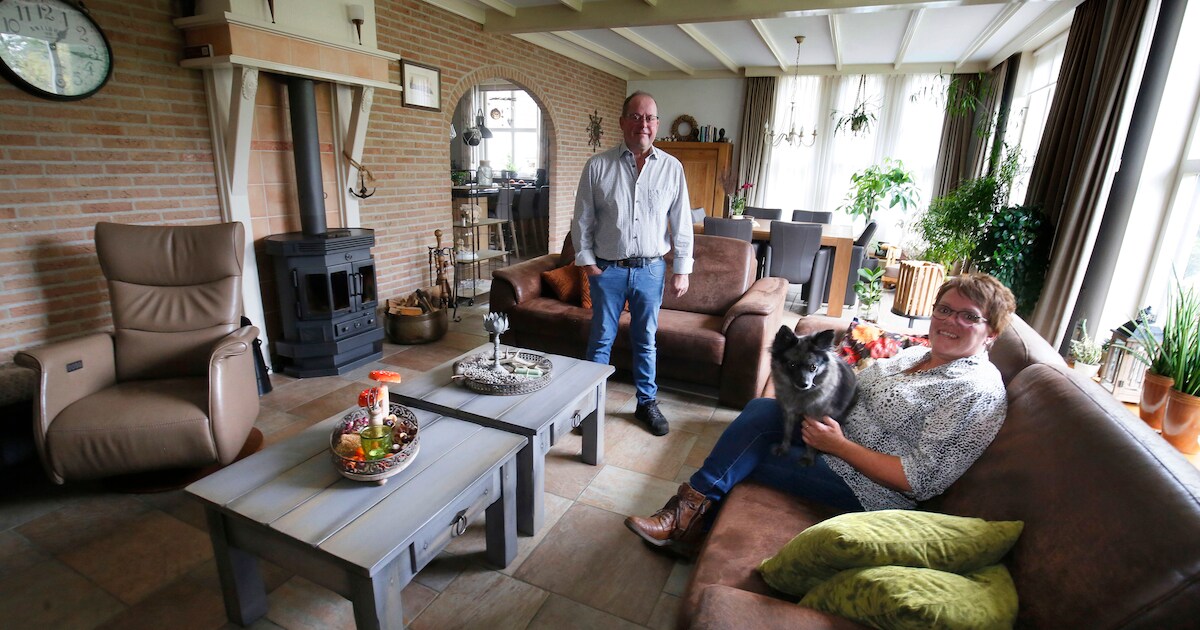 Na 37 jaar verlaten Arie en Heidi hun vrijstaande woning aan de Waal ...