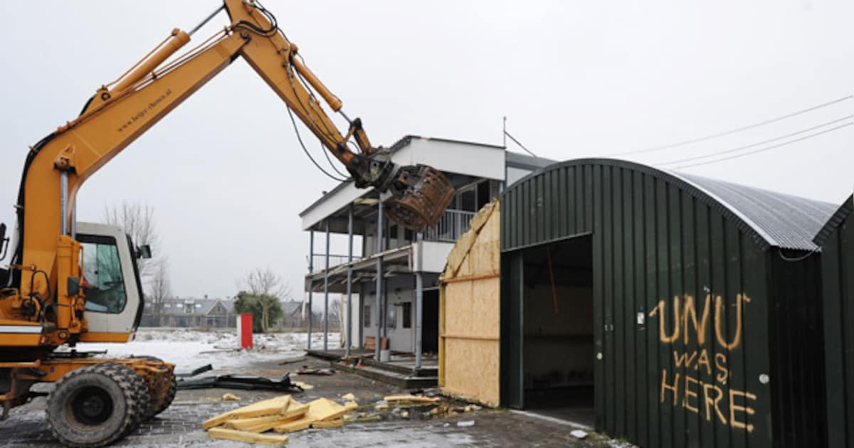 Hells Angels hebben clubterrein verlaten | Regio | AD.nl
