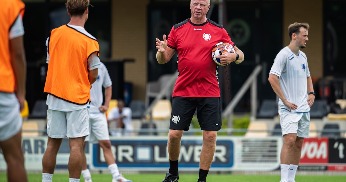 Meekijken bij werklozenploeg Team VVCS: ‘Ik vond John van Loen een ...