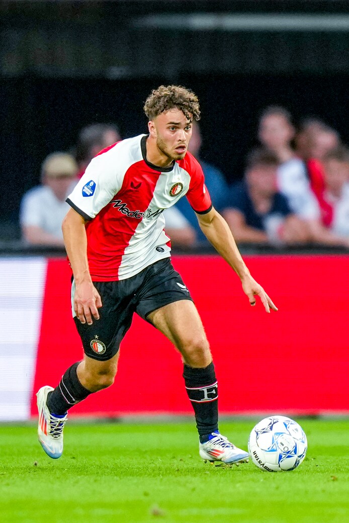 Talenten Feyenoord krijgen pak slaag van Manchester City en zijn ...