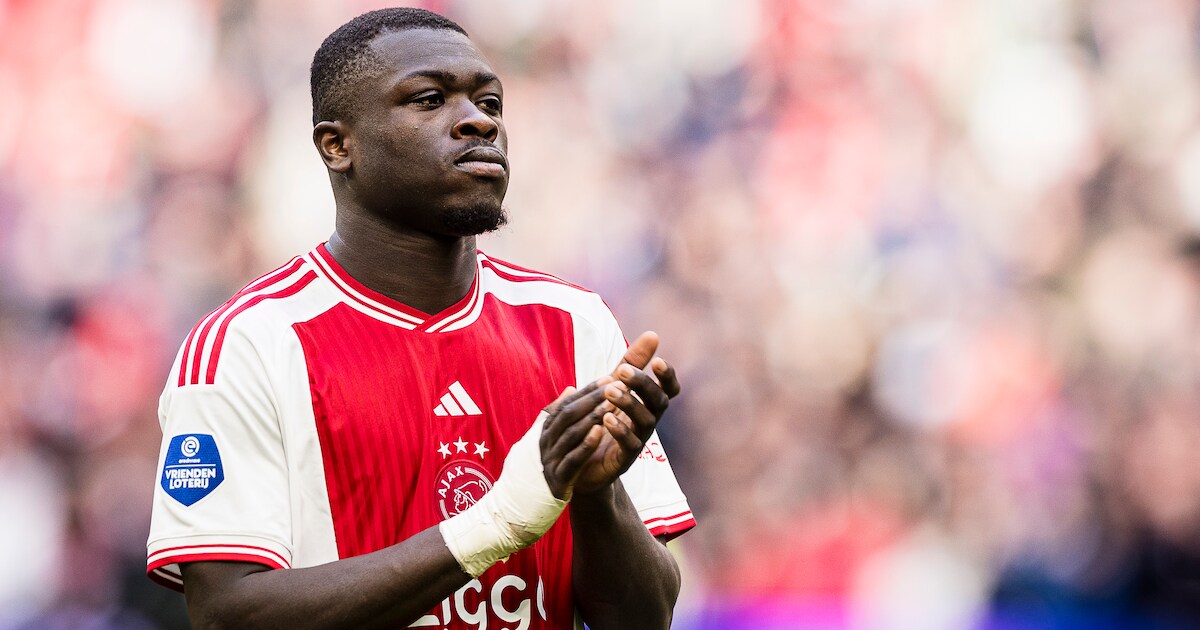 Brian Brobbey bedankt John van 't Schip voor extra vrije dagen: 'Had ...