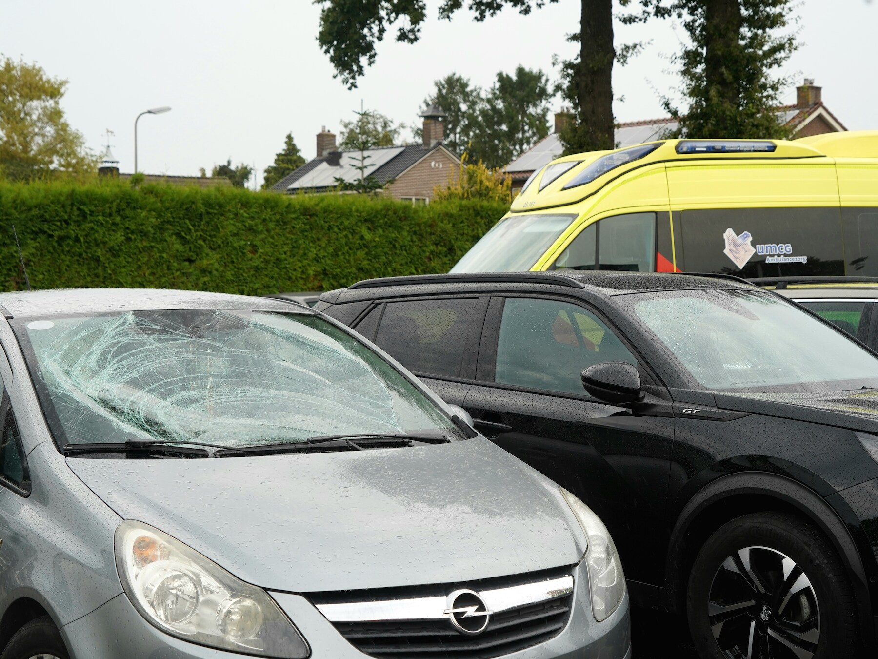 Fietser ernstig gewond bij aanrijding in Klazienaveen, automobilist rijdt door | 112 nieuws ...