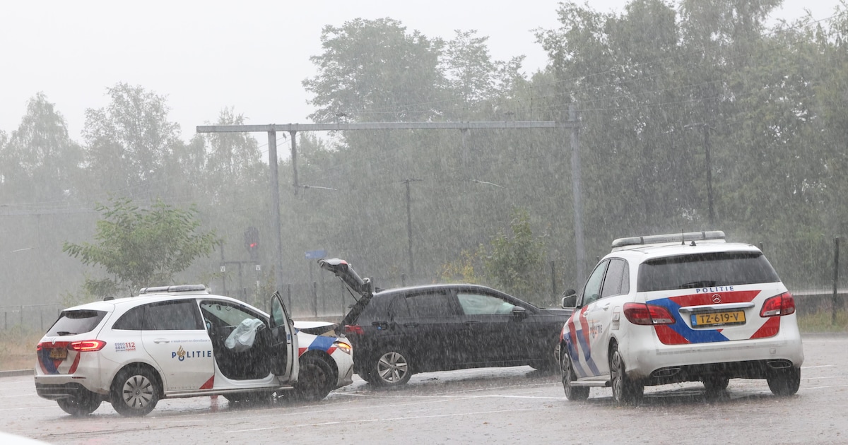 Wegpiraat Max (22) maakt dollemansrit door Raalte, rechter: ‘Wildwestverhaal van de dag ...