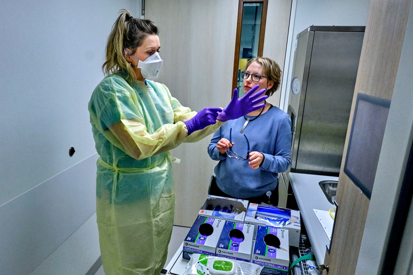 Ziekenhuisopnames voor derde dag op rij gelijk | Foto | AD.nl