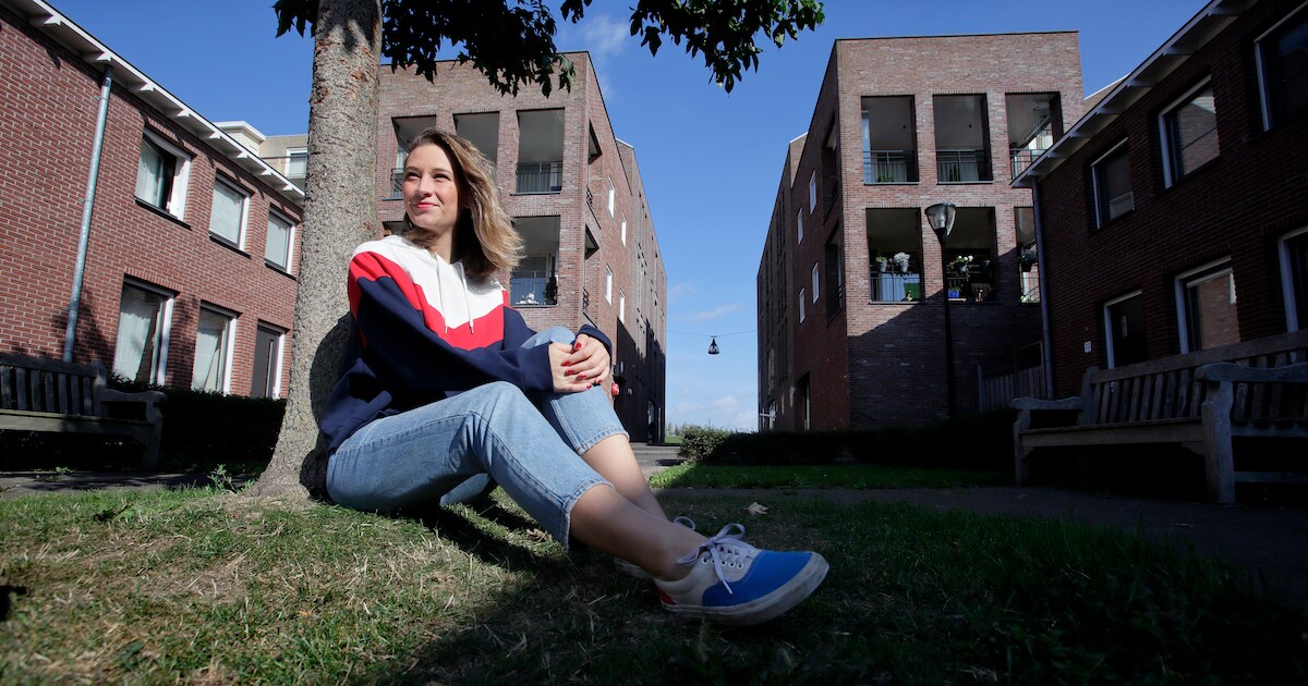 Oud-Beijerlandse Helen Dalessi schittert op tv | Hoeksche Waard | AD.nl