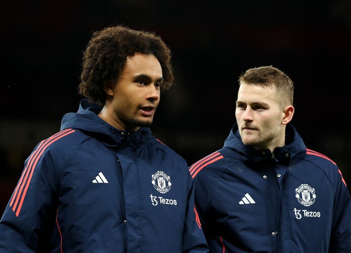 Gary Neville leeft mee met Joshua Zirkzee: ‘Manchester United is een ...