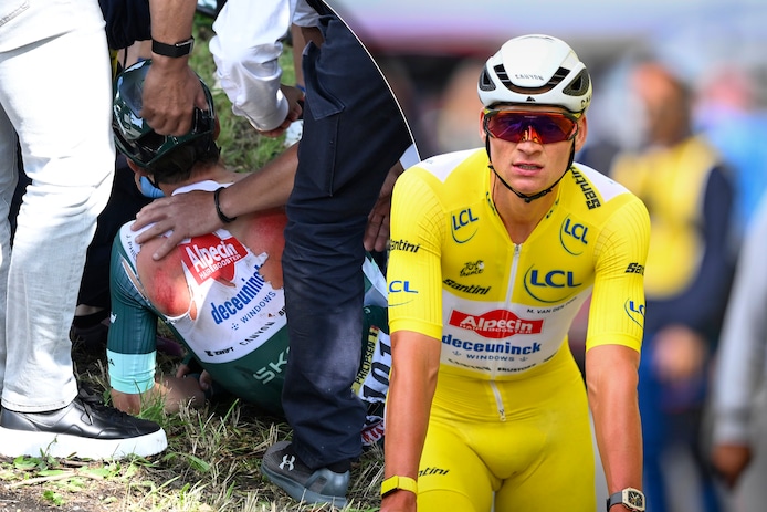 ‘Gele’ Mathieu van der Poel raakt op rampdag vriend kwijt in Tour de ...