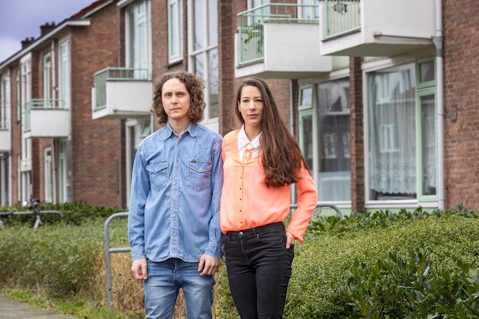 Tijdelijke bewoners balen van sloop woningen in Krimpen aan de Lek ...