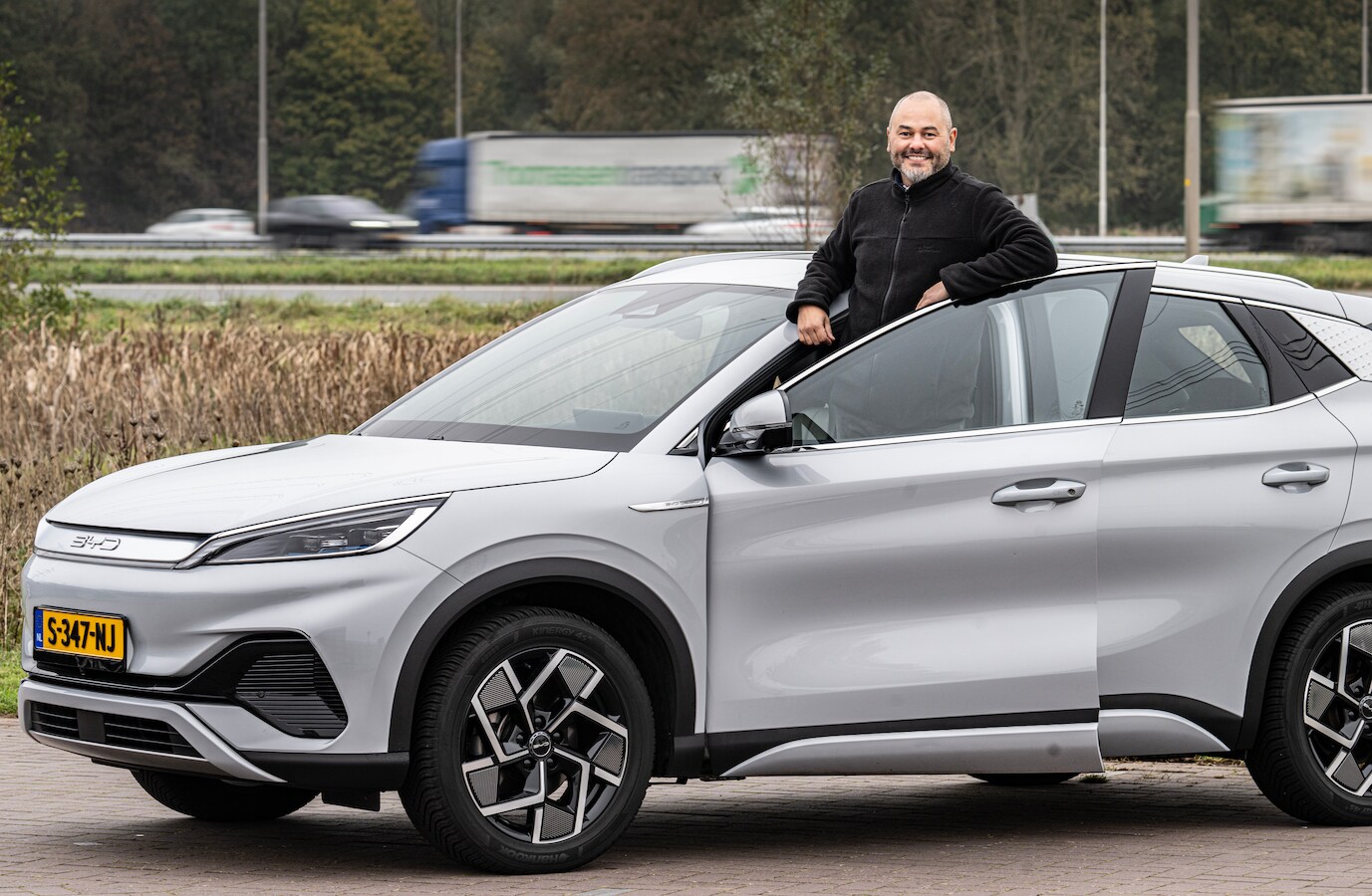 Randy zwichtte, net als veel Nederlanders, voor Chinese auto: ‘Deze ...