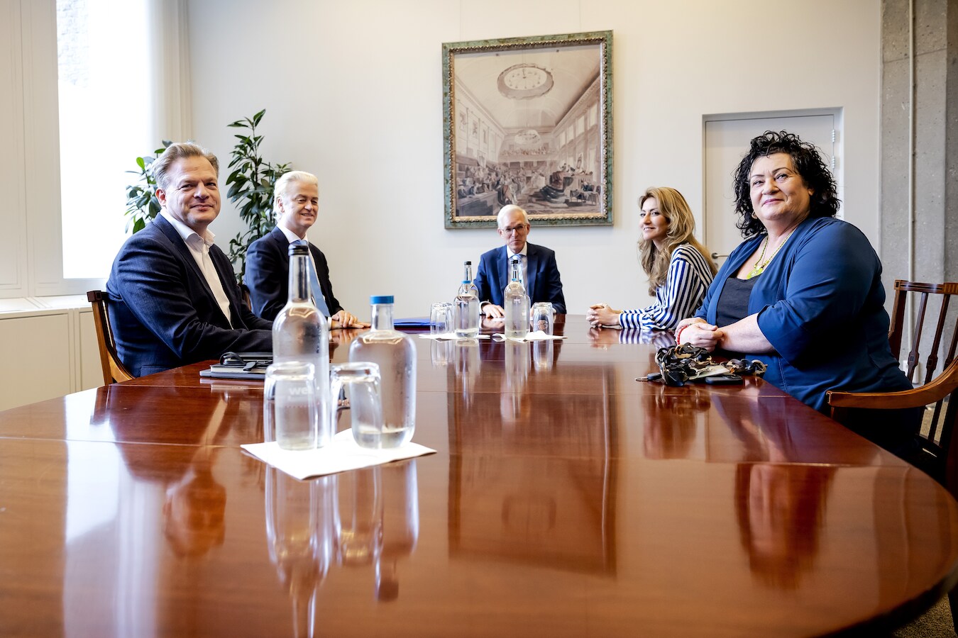 Emotionele Pieter Omtzigt was omslag in formatie volgens Caroline van ...