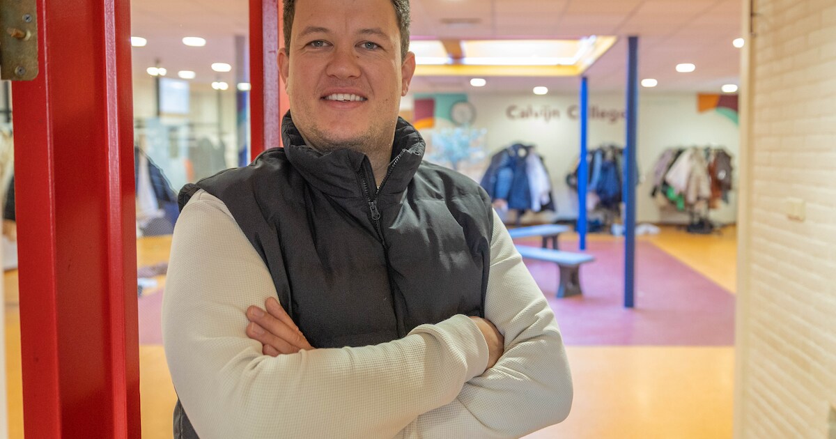 Evert bezoekt met jongens uit Oekraïne zijn oude school: ‘Het gaat om ...