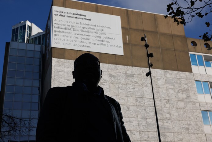 Huwelijk kapot en diep in de schulden: hoe Nana (48) slachtoffer werd van onze overheid | Almere ...