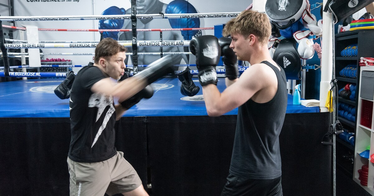 Boksen steuntje in de rug voor kwetsbare jongeren: ‘Lekker om mezelf af te peigeren ...