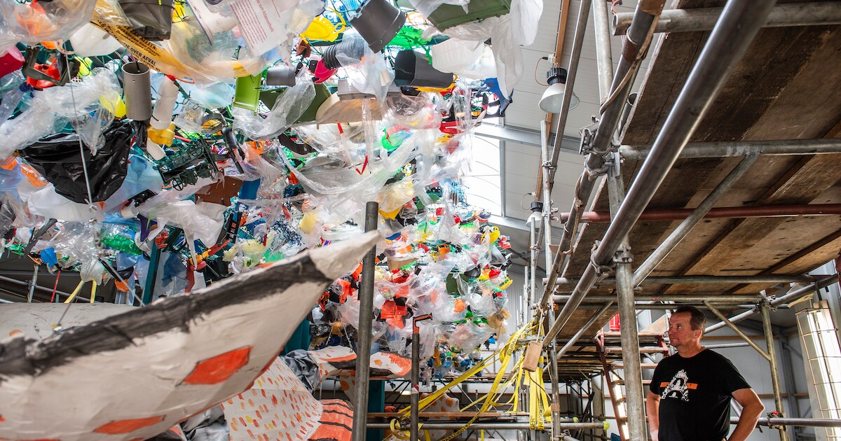 Deze corsowagen is van plastic soep: ‘We kaarten een probleem aan ...