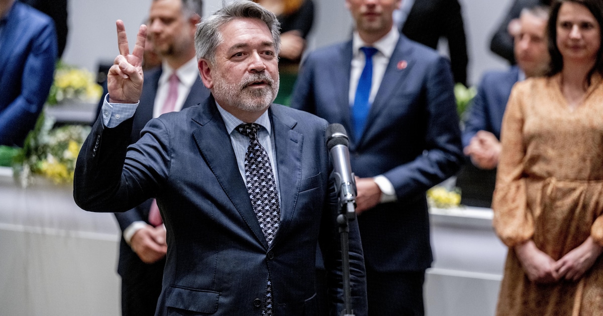 Raadslid haalt uit naar eigen partij na lage plek op lijst: ‘Ik doe ...