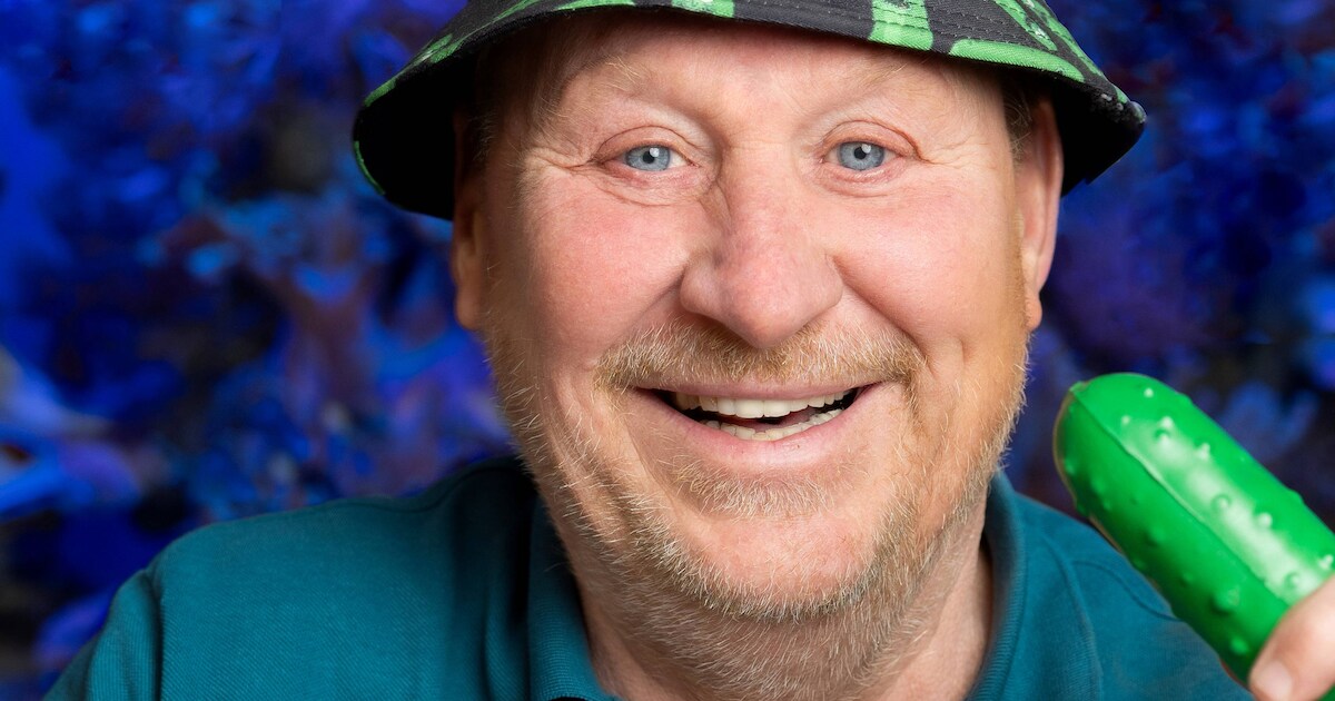 'Augurkenkoning' dolblij nadat popster video maakt met zijn 'gherkins ...