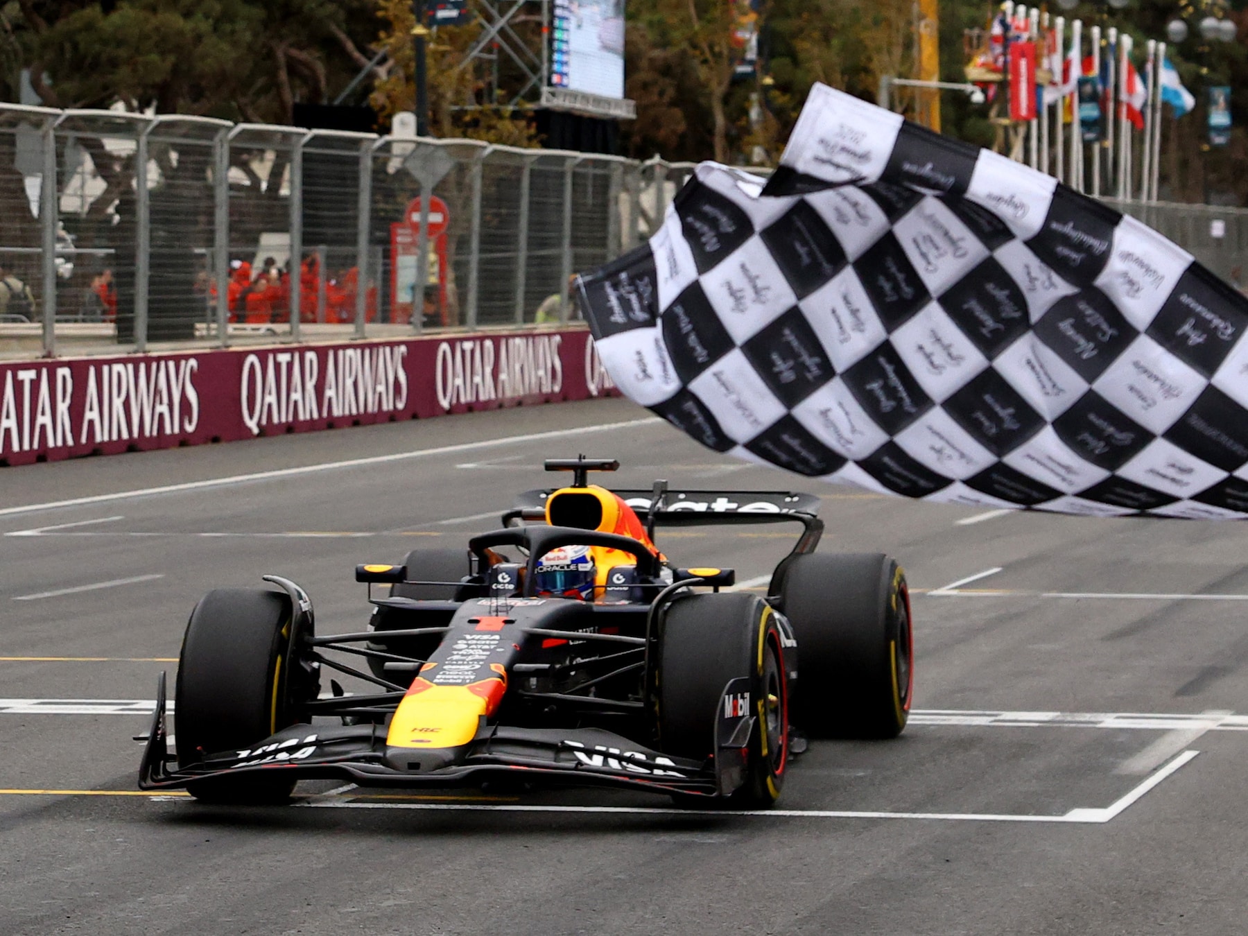 Max Verstappen wil meer zien van Red Bull en stipt duidelijk ...