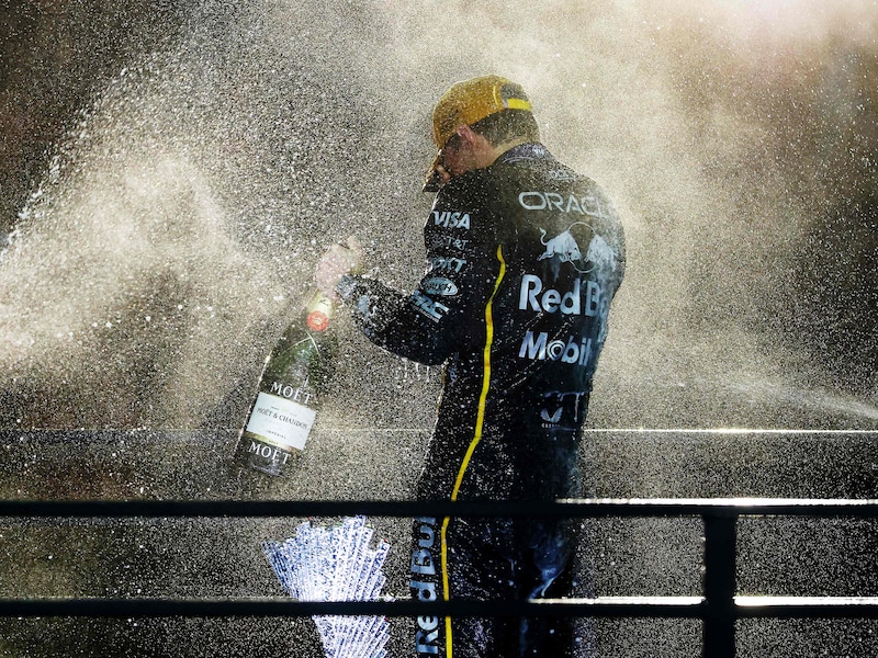 Max Verstappen blijft stuiteren met auto, maar beperkt schade: ‘Zeker ...