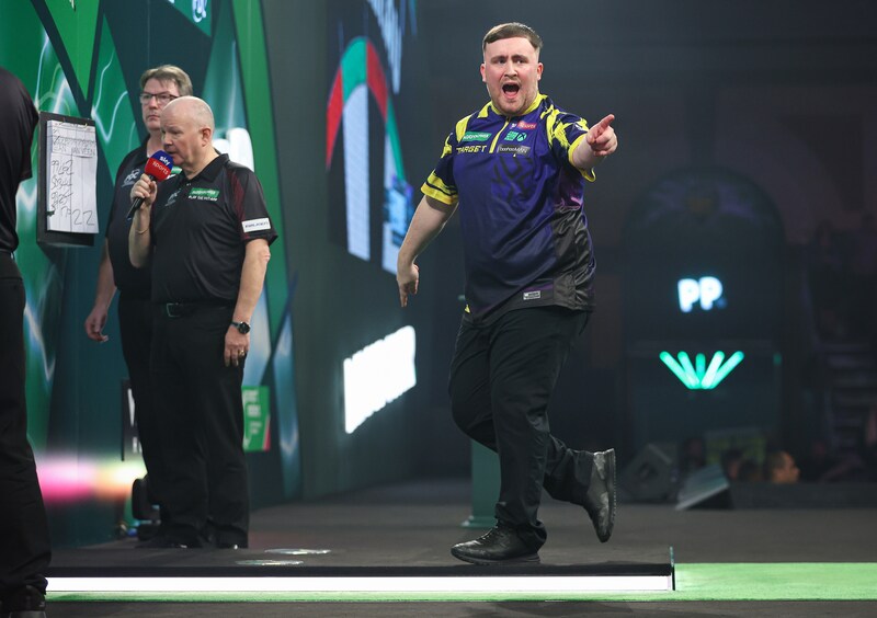 Gian van Veen buigt in WK-finale voor buitenaardse Luke Littler: ‘Dit ...