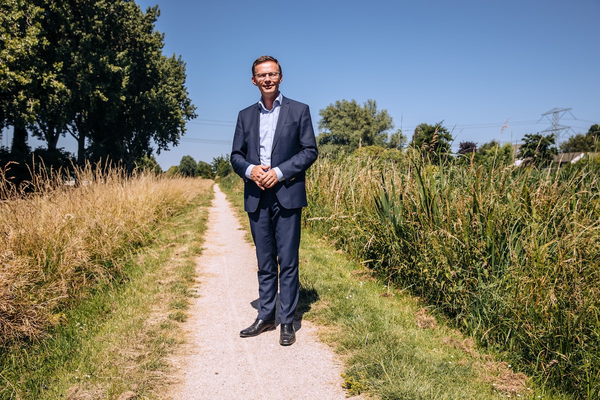 Oud-gedeputeerde Harry van Waveren wordt tijdelijk wethouder in ...
